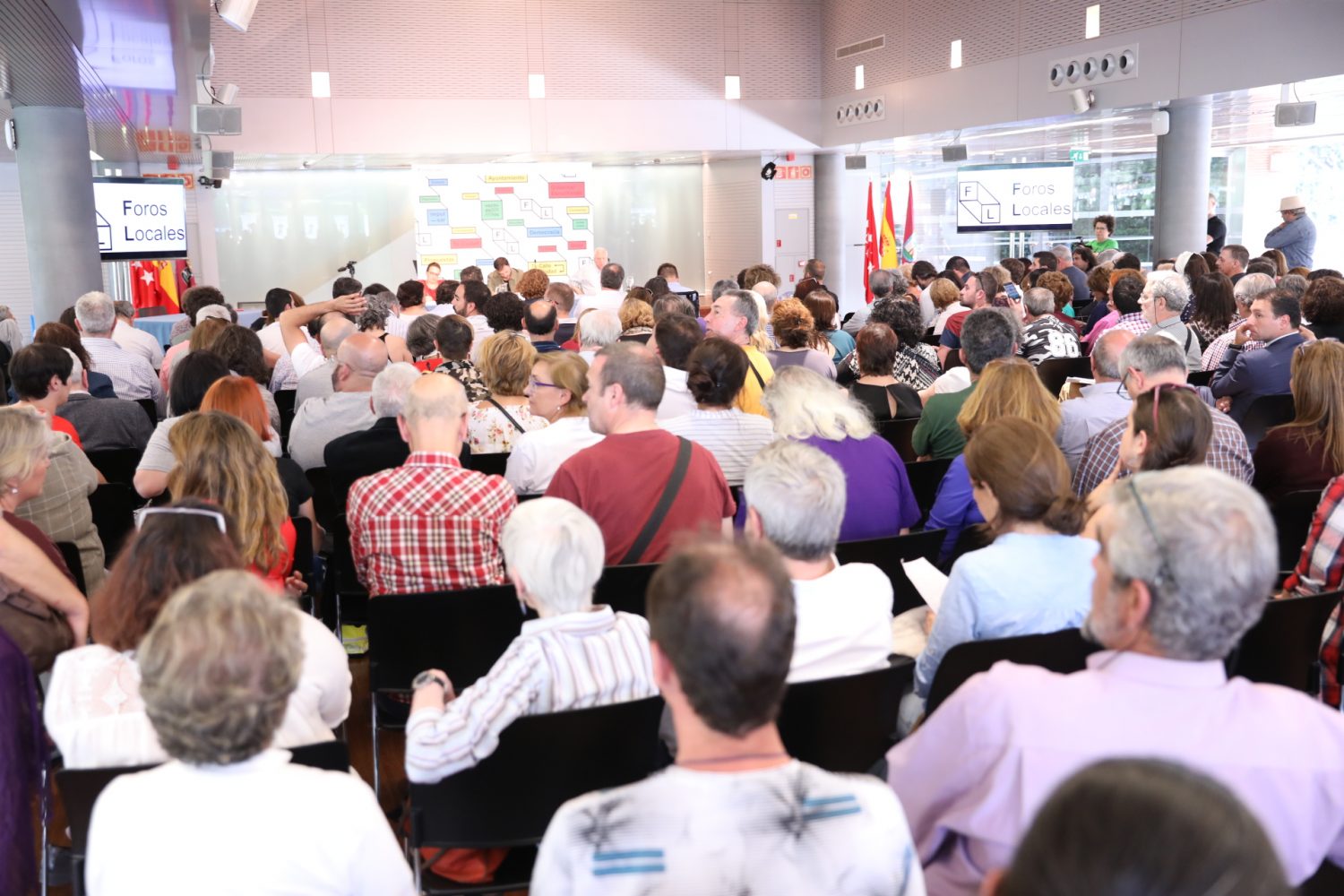 En el Foro Local promovemos la participación para hacer un distrito mejor