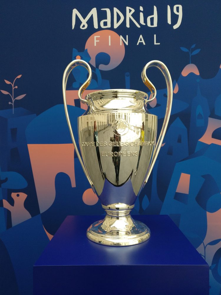 La Copa de la Champions sale de paseo por Madrid